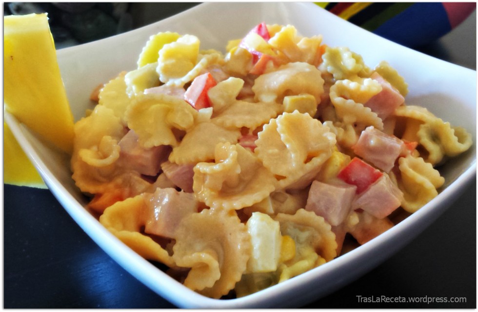 Ensalada fría de pasta con alioli de piña | tras la receta